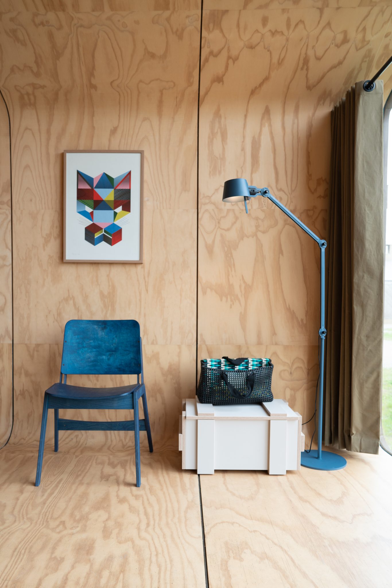 Shining Stars: The Best Floor Lamps For A Well-Lit Space